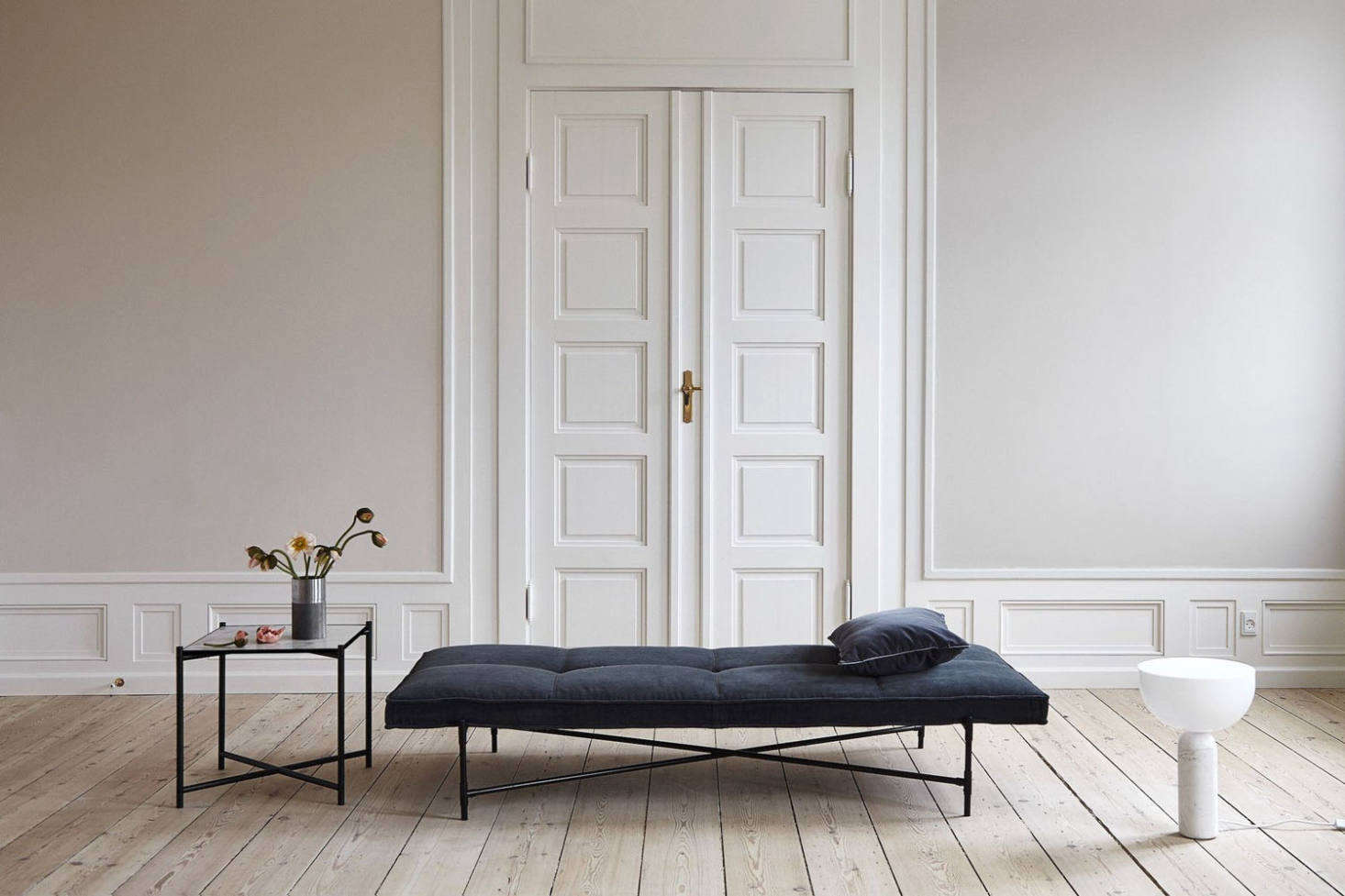 The New Guard: 8 Modern Daybeds with Character - Remodelista