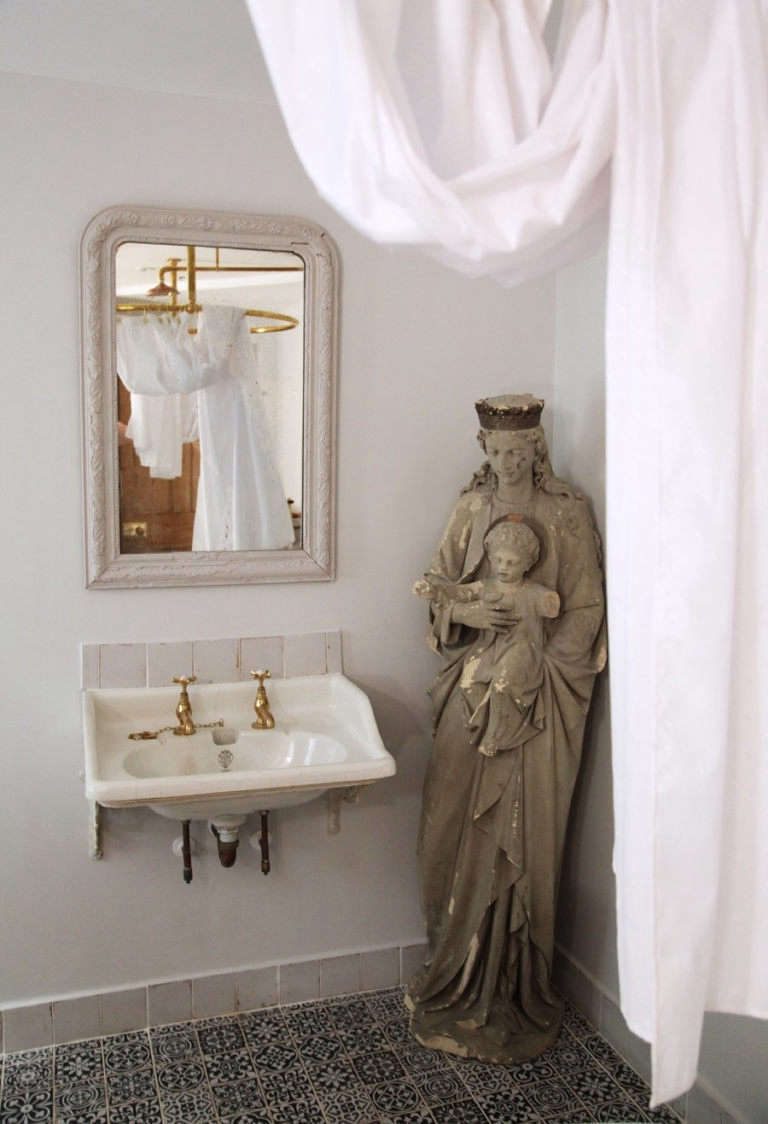 Trend Alert: Classical Statues in Interiors, 9 Favorites - Remodelista