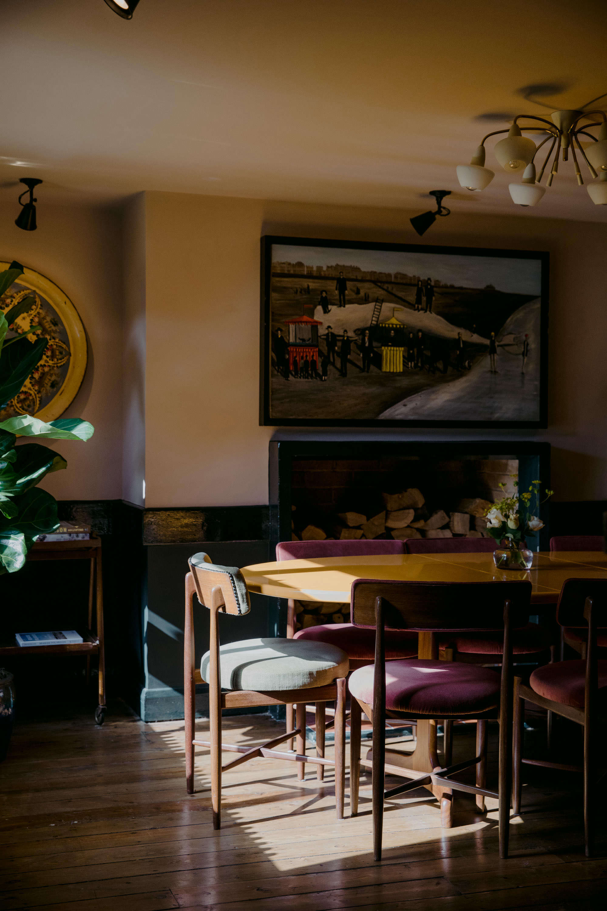 The Rose: A Singular Seaside Inn on the English Coast, Color Edition ...