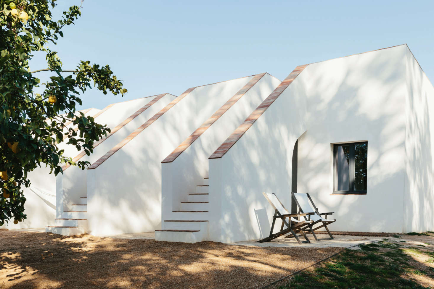 Casa Modesta: A Family House Turned Rural Retreat in Portugal’s Algarve ...