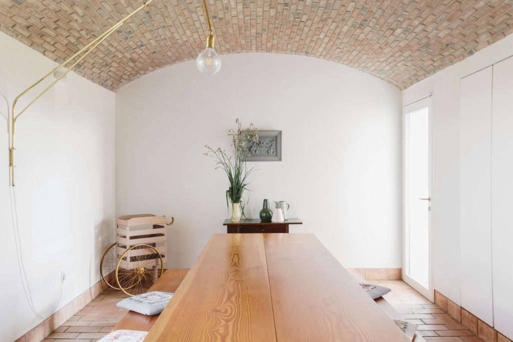 Casa Modesta: A Family House Turned Rural Retreat in Portugal’s Algarve ...
