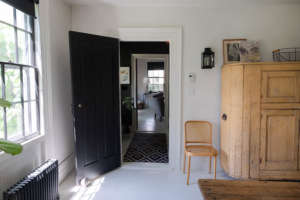 Hudson Eclectic: An Artist’s Circa-1830 Home in Claverack, New York ...