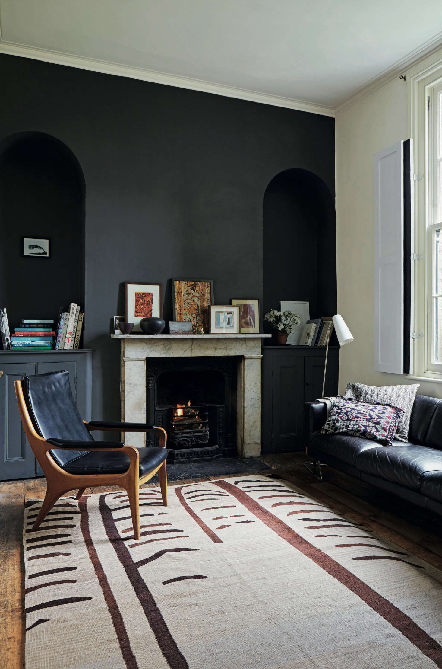 Stylish timeless British interiors from the Perfect English Townhouse book