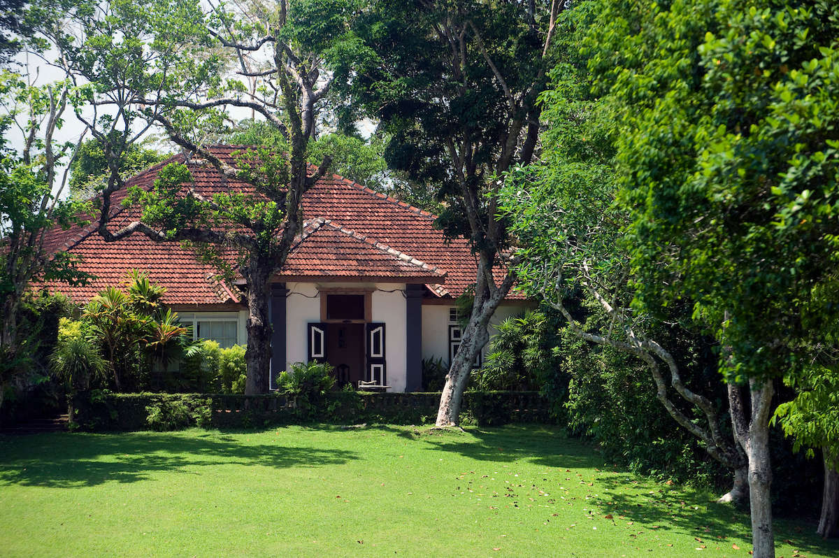 Lunuganga Geoffrey Bawa country estate Sri Lanka tropical modernism ...