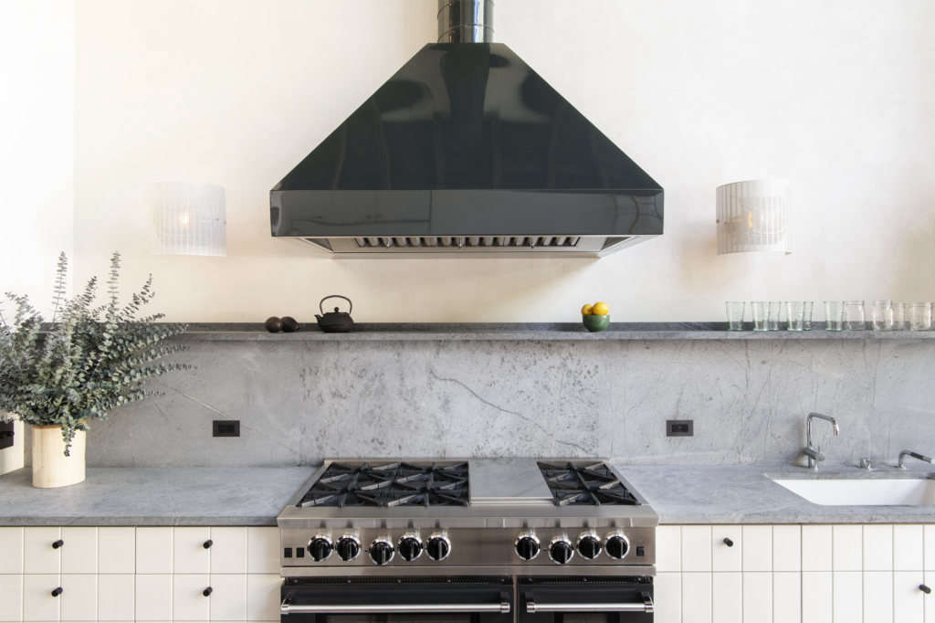 Steal This Look: A Grand Scale Double-Height Kitchen in Brooklyn ...