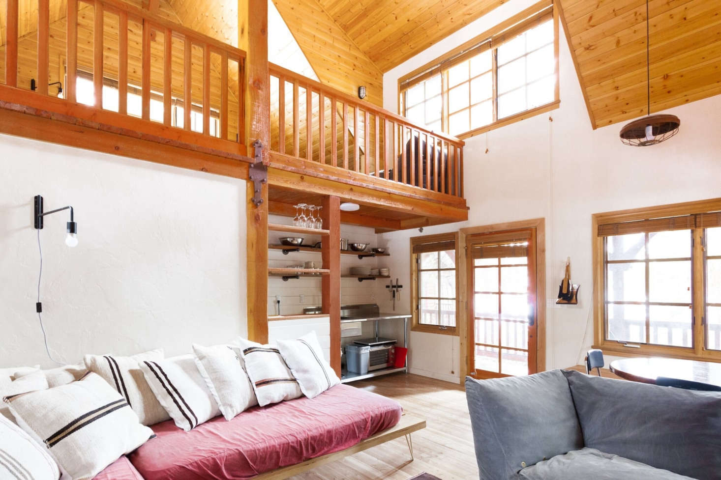 Suttle Lodge: A Hipster-Rustic Retreat in Deschutes National Forest