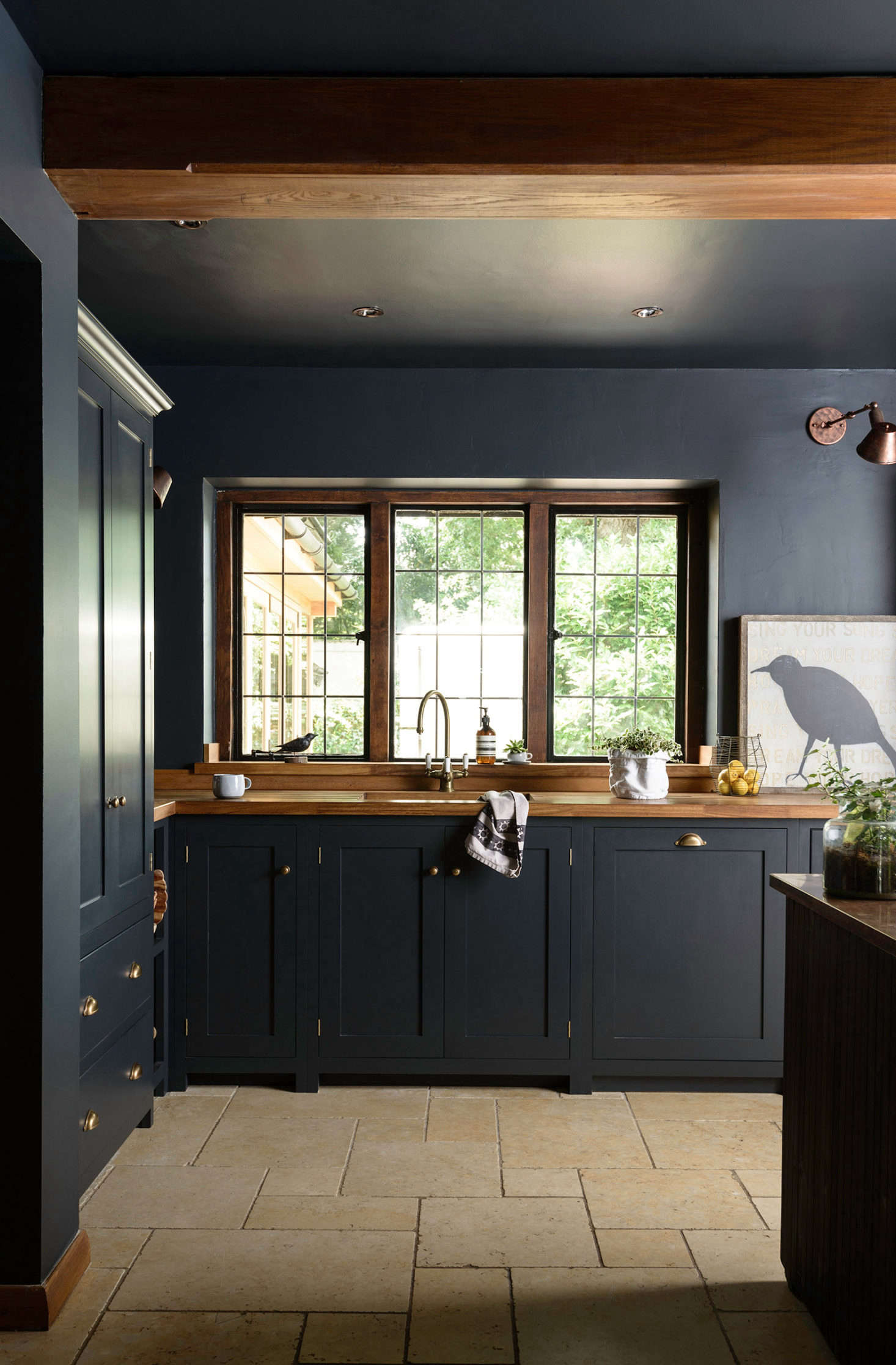 Kitchen of the Week: An Award-Winning deVOL Project With a Heart of ...