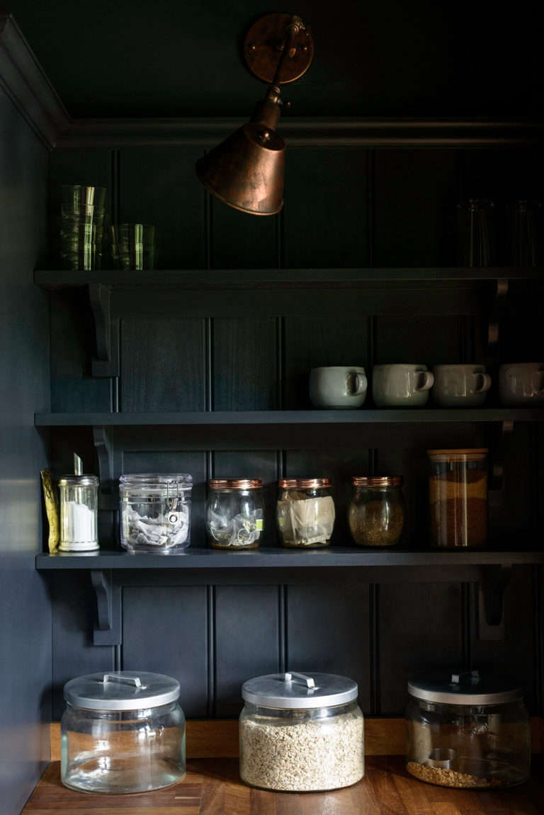 Kitchen of the Week: An Award-Winning deVOL Project With a Heart of ...