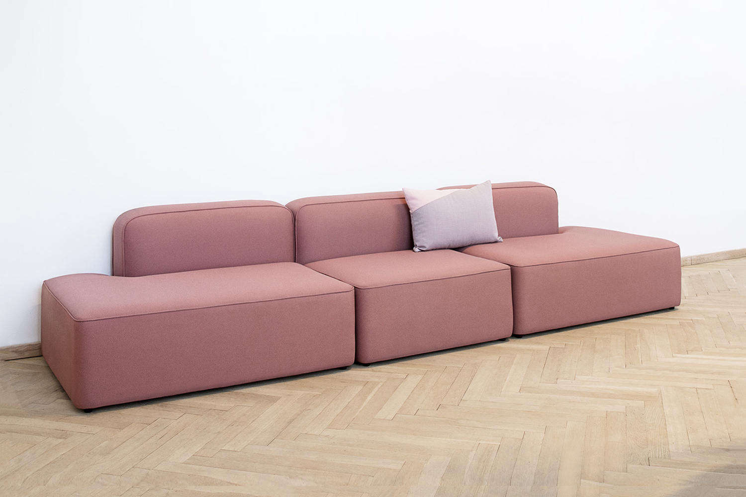 10 Easy Pieces: Modular Building Block Sectional Sofas - Remodelista