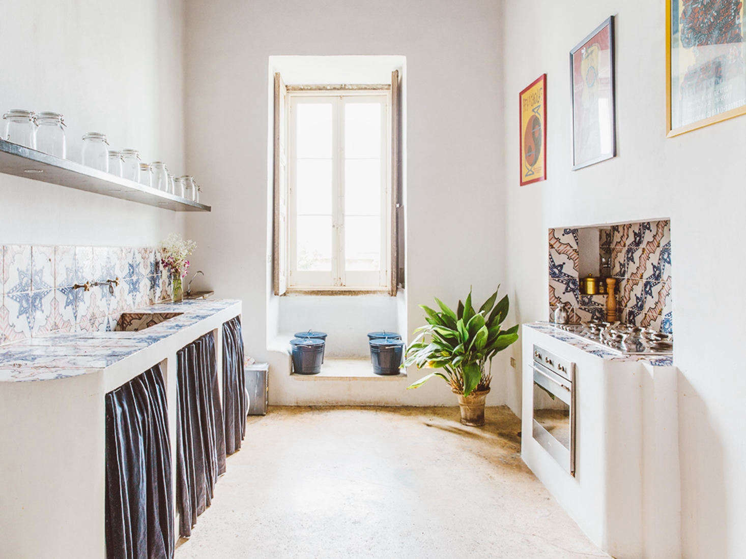 Kitchen of the Week: Minimalism Meets Grandeur at an Italian Villa ...