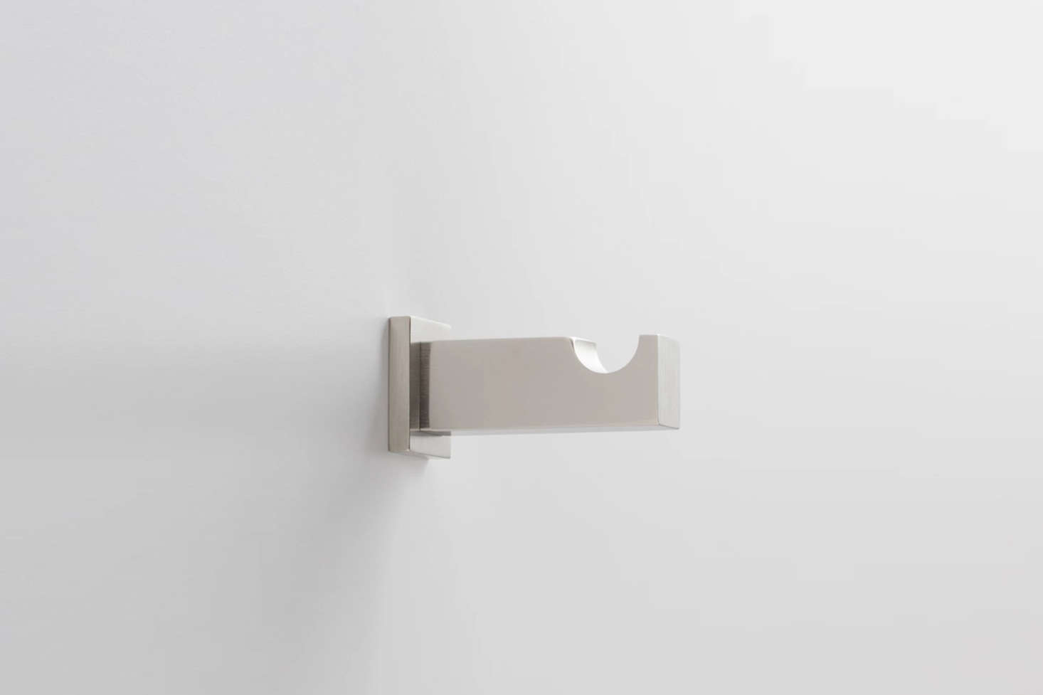 10 Easy Pieces: Modern Robe Hooks - Remodelista
