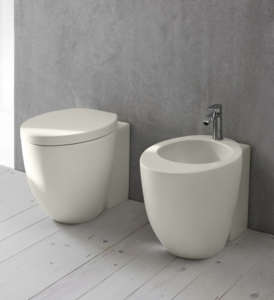 10 Easy Pieces: Designer Toilets - Remodelista