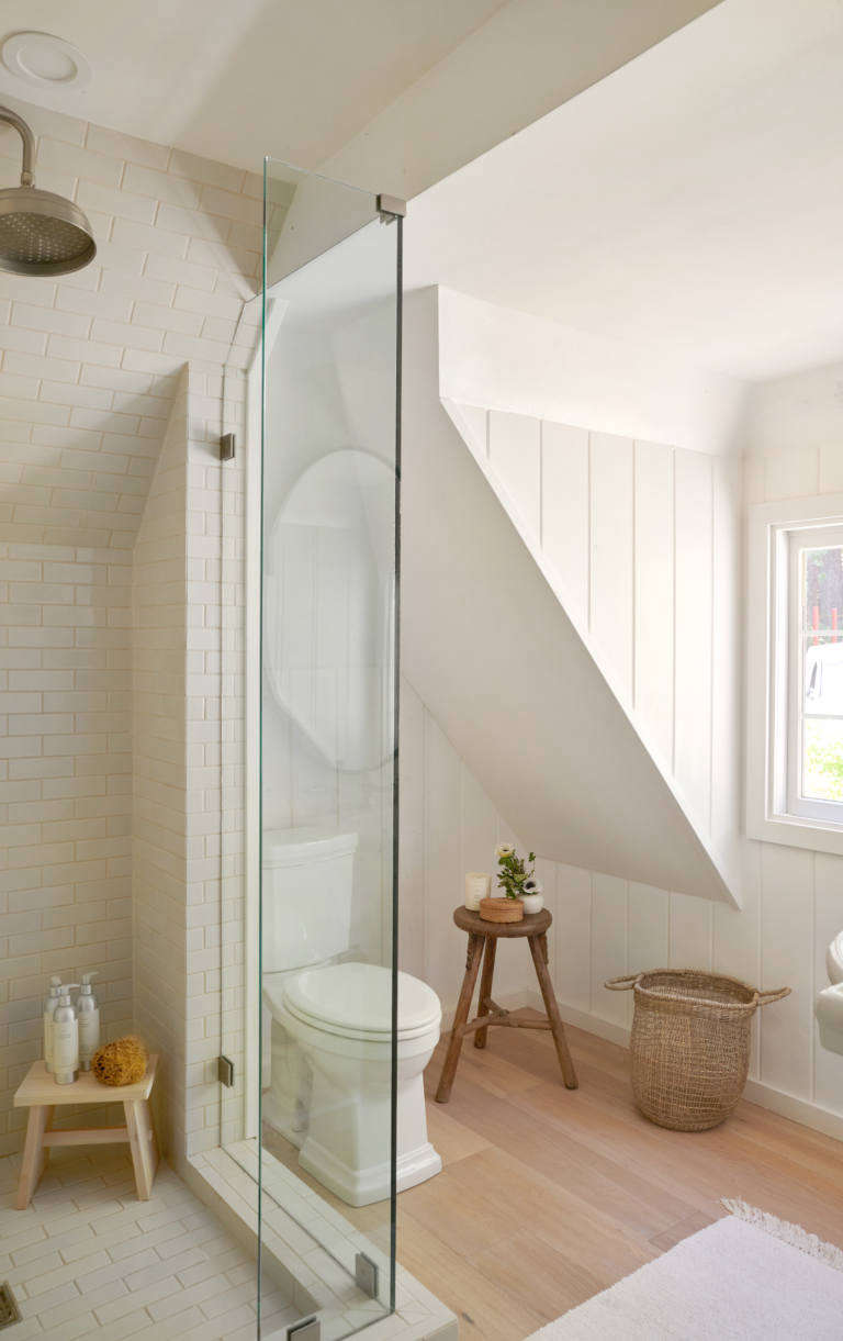 California Style, Epitomized: An Airy Lakeside House Redone by Jenni ...