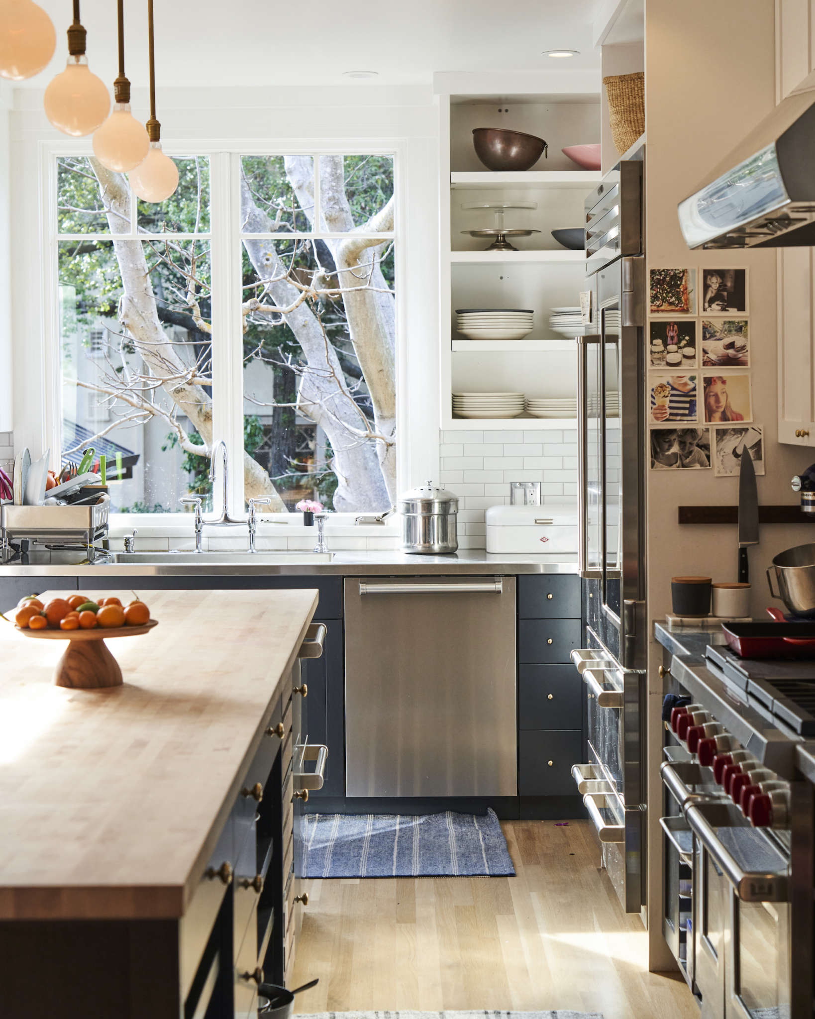 Kitchen of the Week: Practical Magic in Phyllis Grant's Berkeley ...