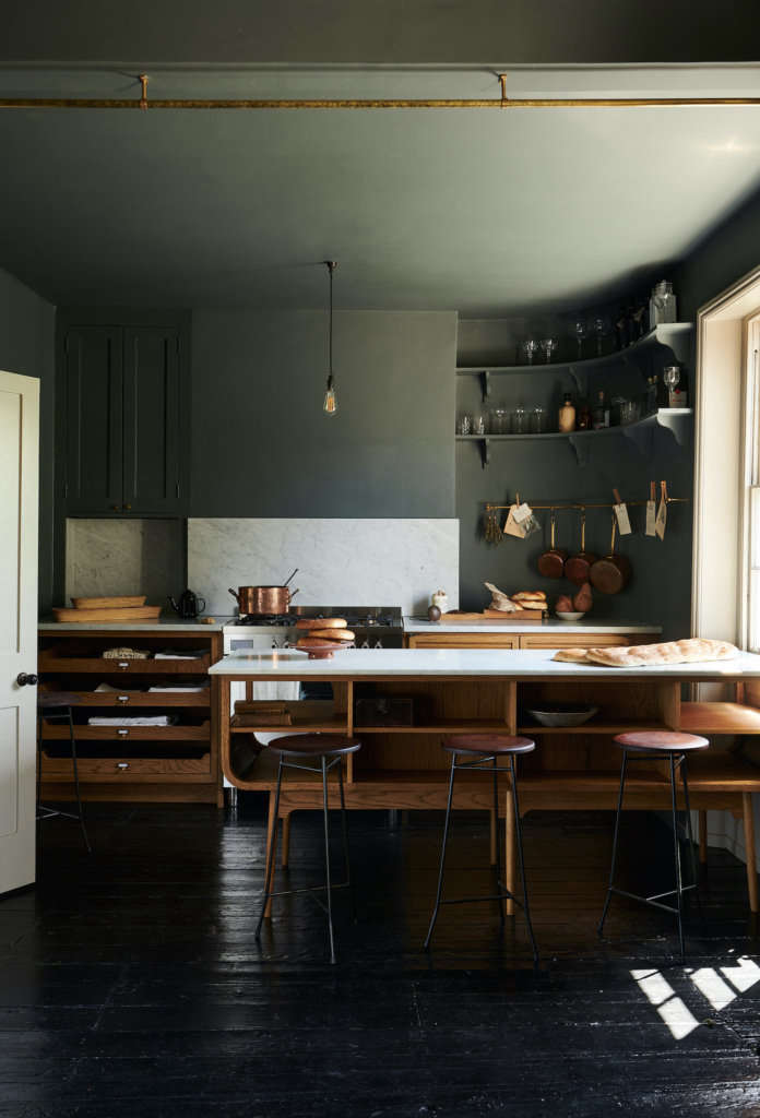 Kitchen of the Week: A London Kitchen Inspired by Traditional ...
