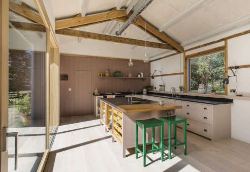 Powdery Pinks in the Kitchen: An Artful Plain English Kitchen Design in ...