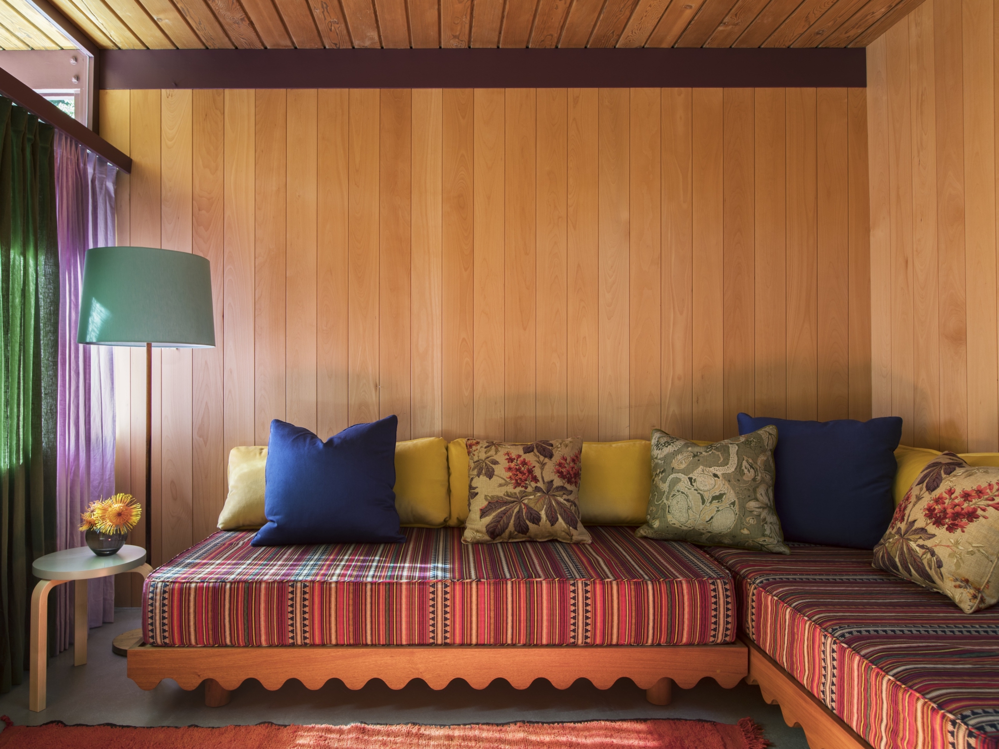 Scalloped Design Trend Alert: Scalloping as Decorative Detailing