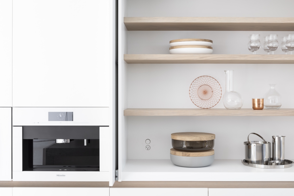 Detail Oriented: Minimal, Well-Designed Flush-Mount Outlets (and More ...