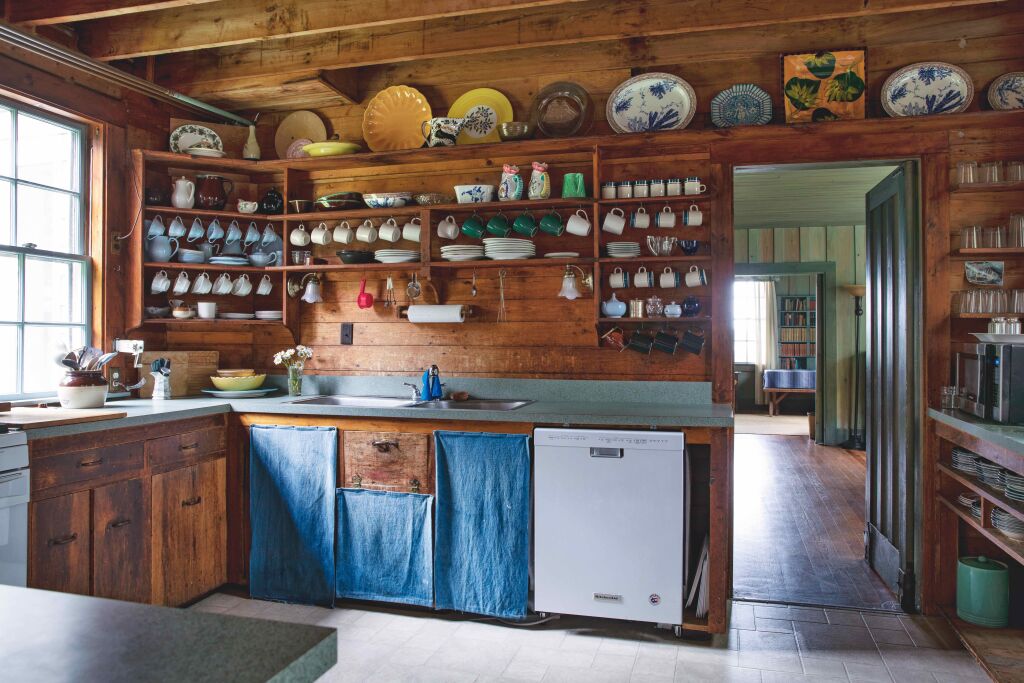 Required Reading: A Glimpse Inside "The Maine House" - Remodelista