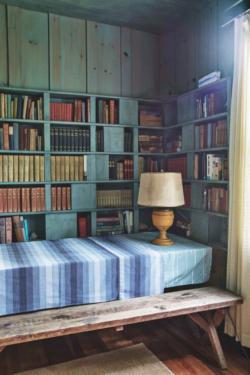 Required Reading: A Glimpse Inside "The Maine House" - Remodelista