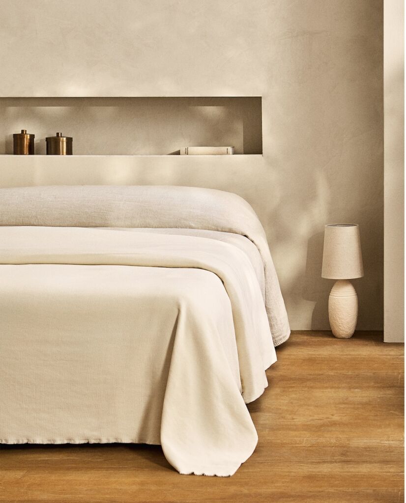 5 Favorites: The Return of the Simple Bedspread - Remodelista