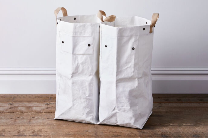 10 Easy Pieces: Laundry Hampers - Remodelista