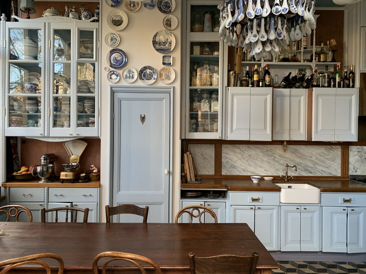 Kitchen of the Week: A Blue Kitchen in Amsterdam, Collections Included ...