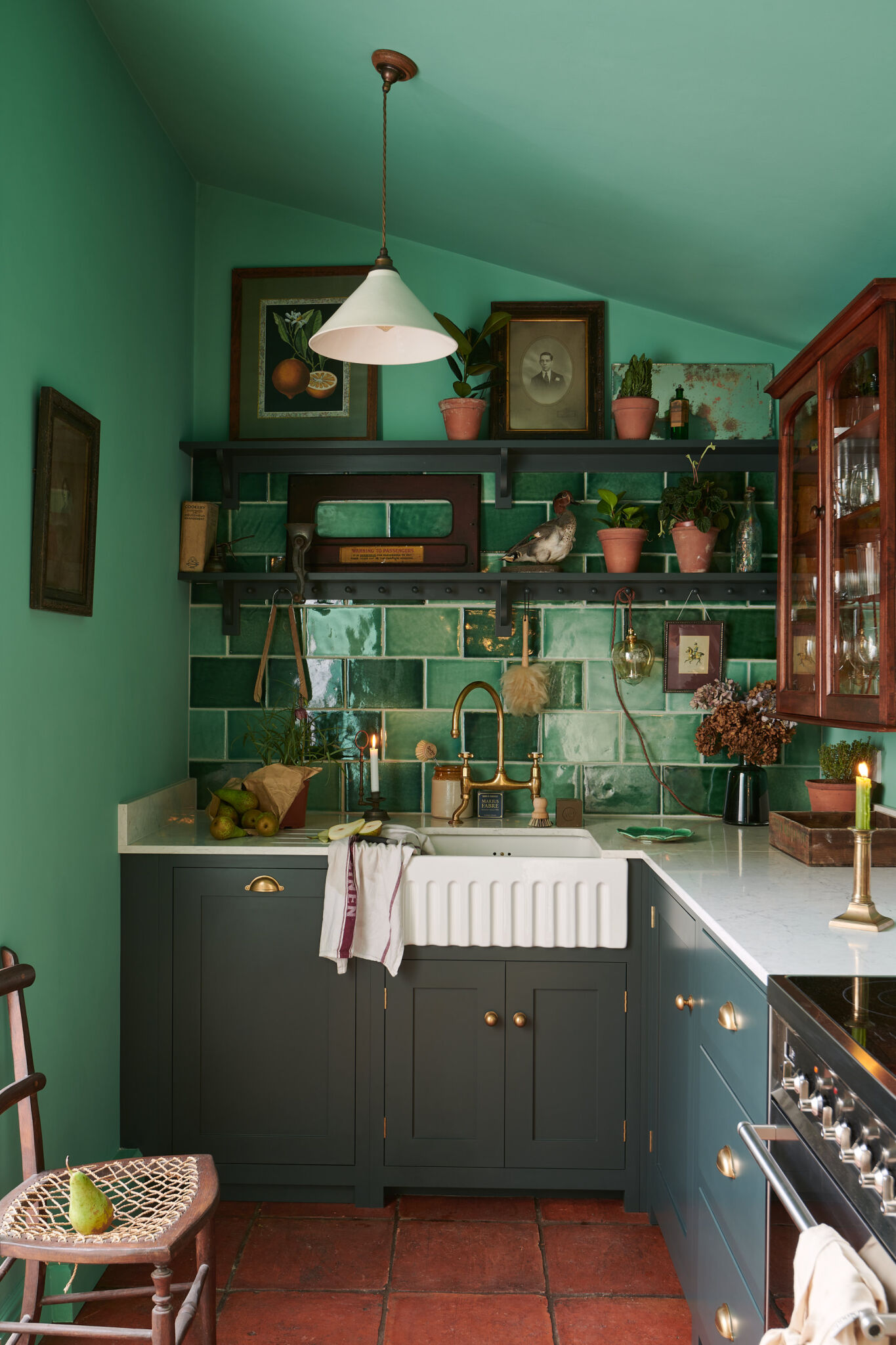 Kitchen of the Week: A Jewel Box Kitchen in the English Countryside ...