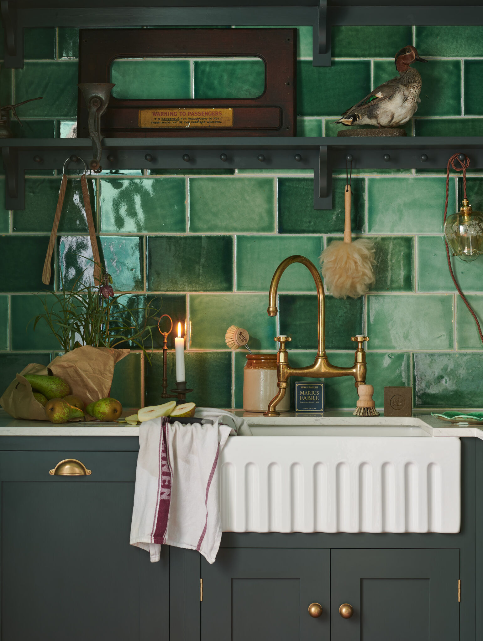 Kitchen of the Week: A Jewel Box Kitchen in the English Countryside ...
