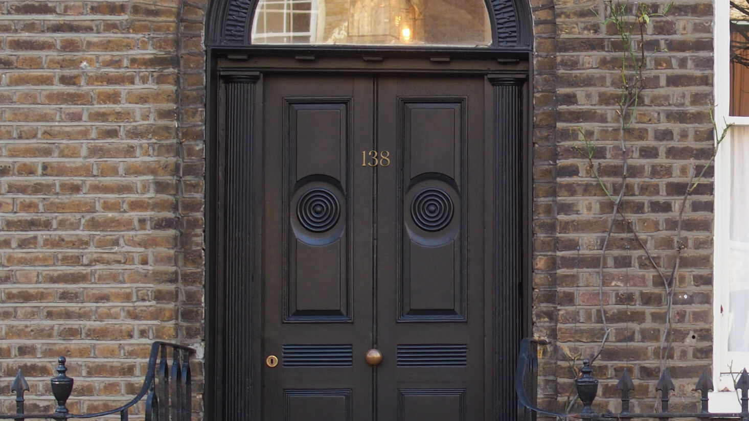Designer-Made Door Numbers from the New House Number Company
