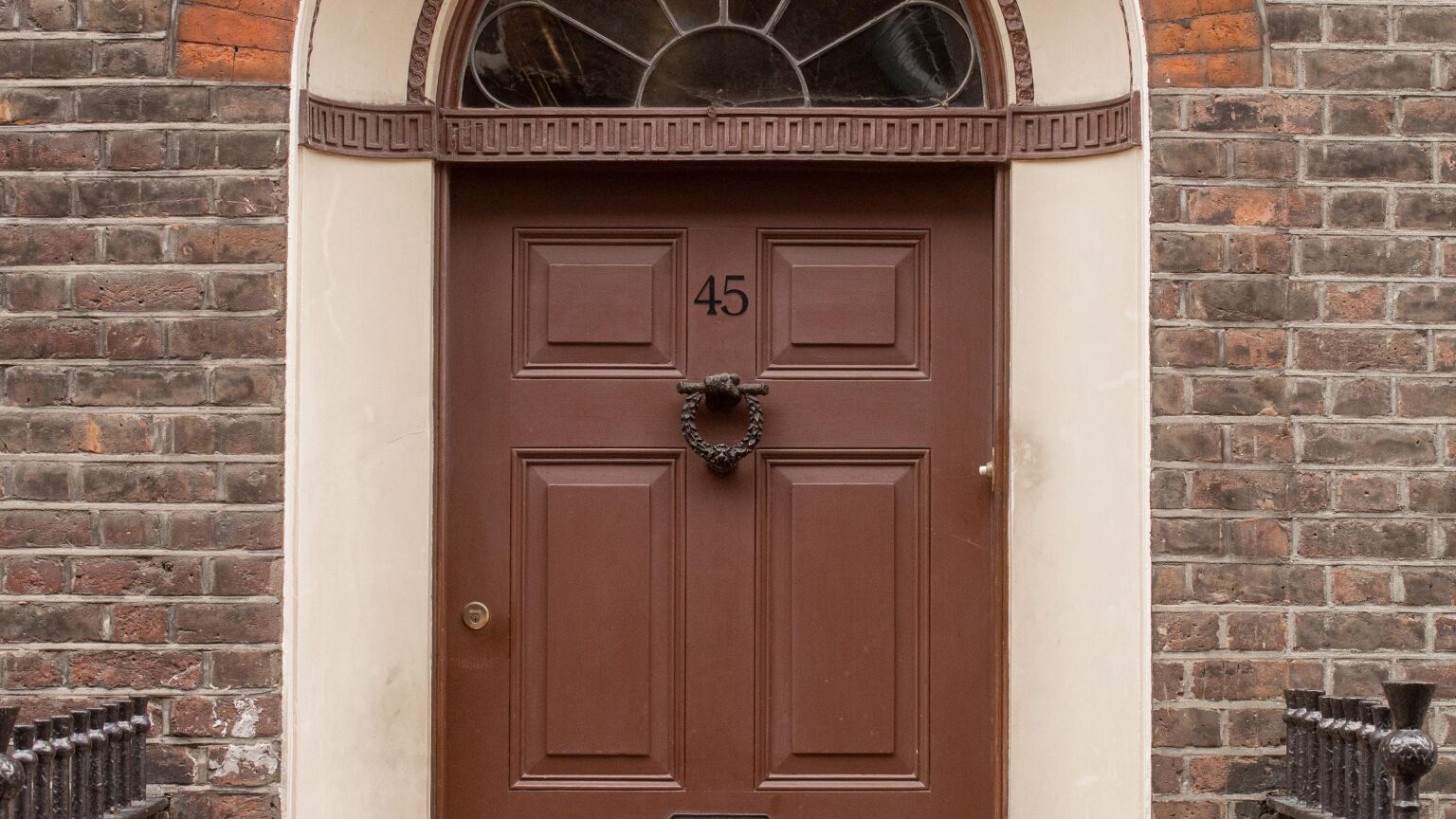 Designer-Made Door Numbers from the New House Number Company