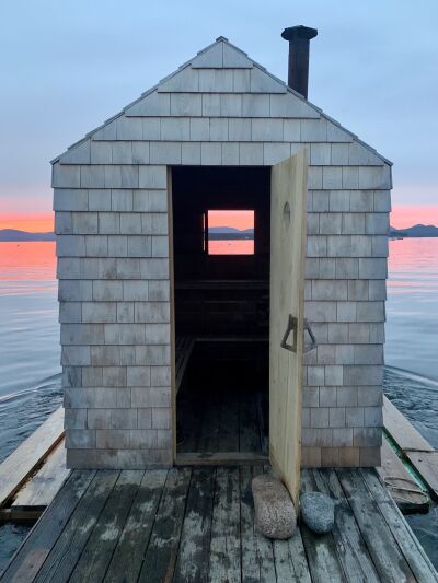 A Boatbuilder-Turned-Designer's Seaworthy Sauna in a Maine Harbor ...