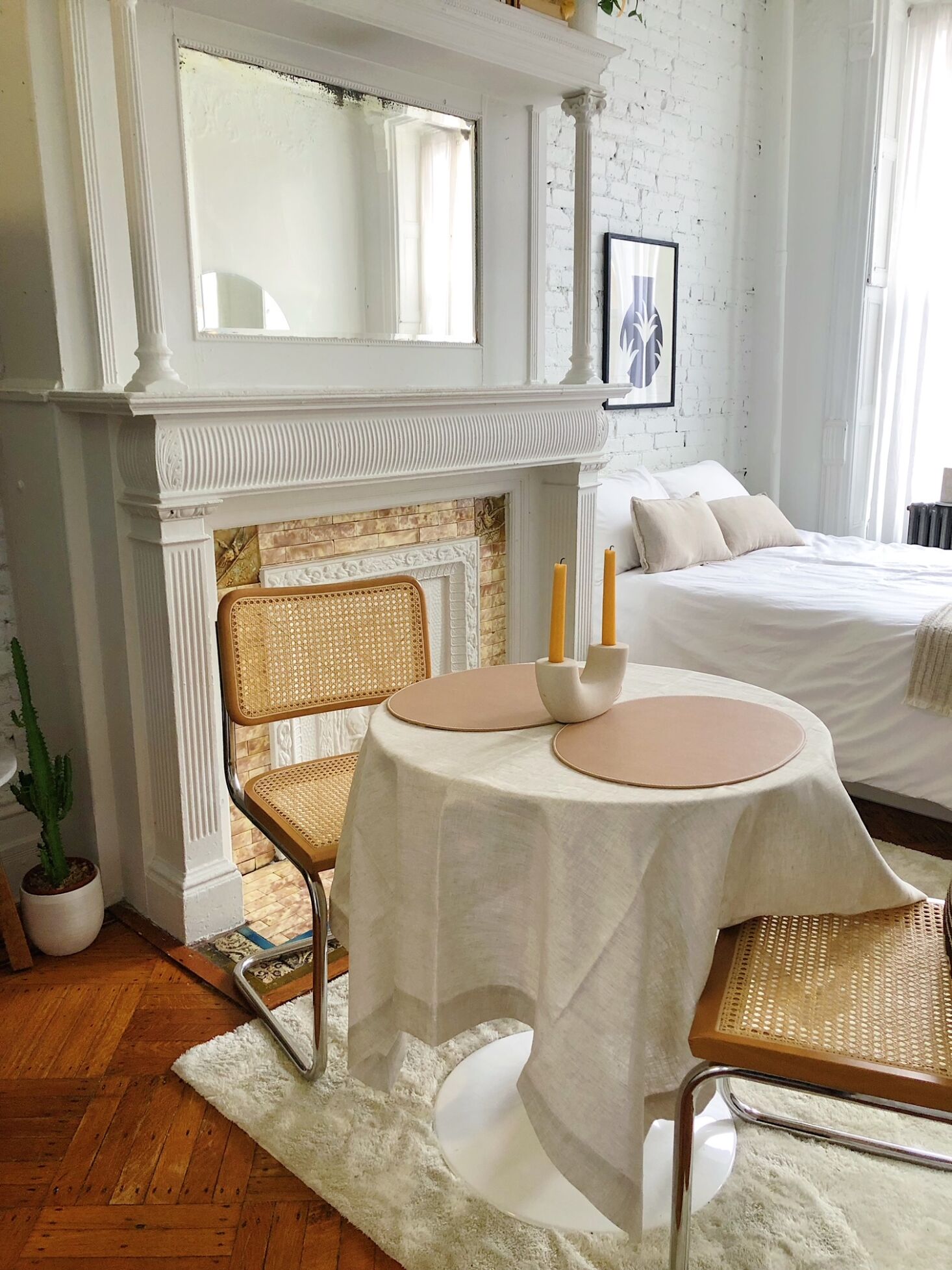 Regular Rental No More: 7 Ideas to Steal from a 200-Square-Foot Studio ...