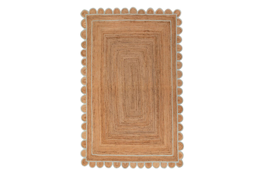 Remodelista Reconnaissance: Scallop-Edged Rugs in a London Kitchen ...