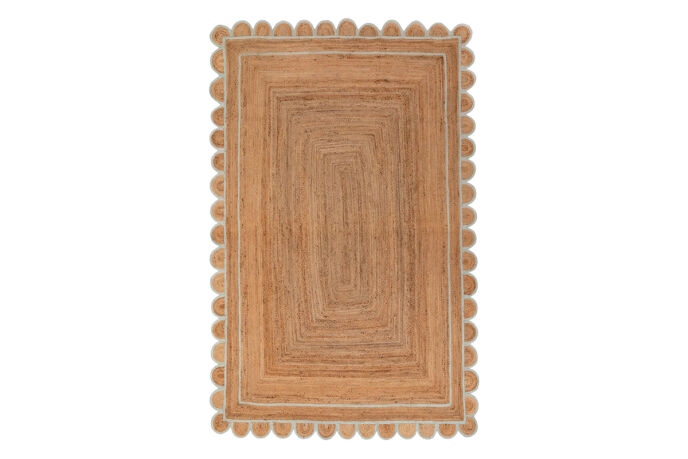 Remodelista Reconnaissance: Scallop-Edged Rugs in a London Kitchen ...