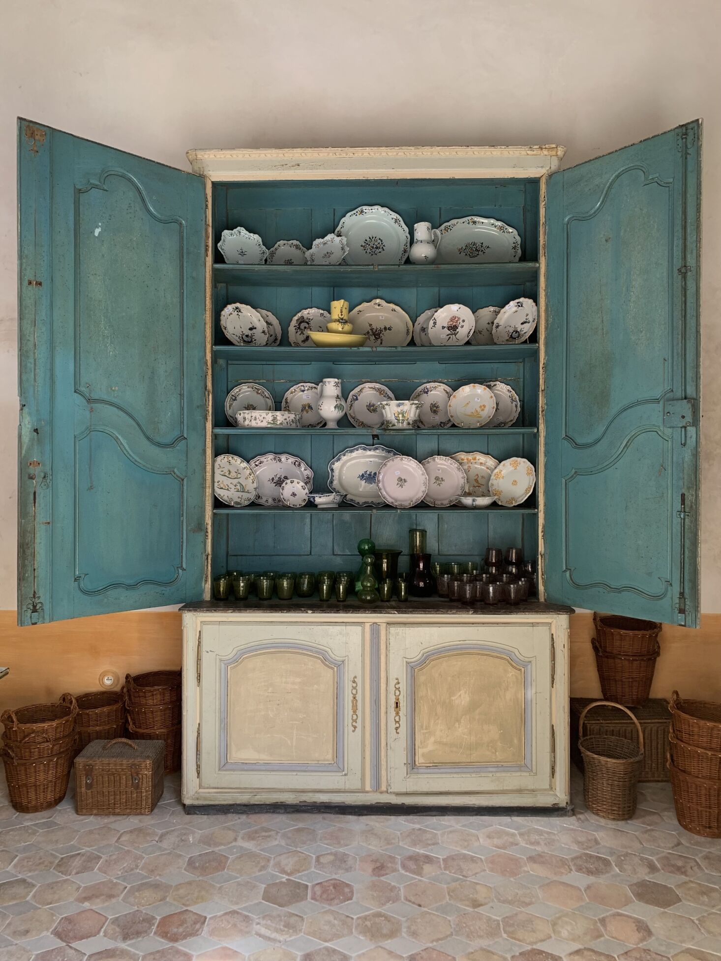 La Maison Vime, Atelier Vime's New Shop in Provence Specializing in ...
