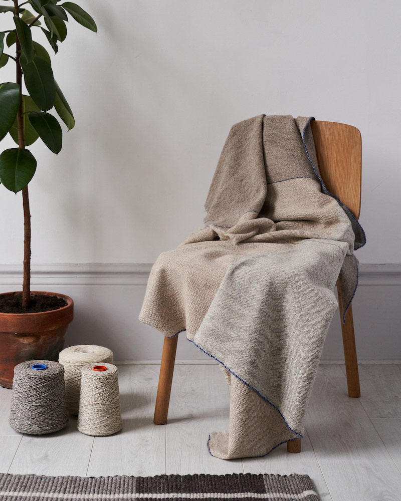 The Modern Weaver: Combining Cycladic Minimalism with the Beauty of ...