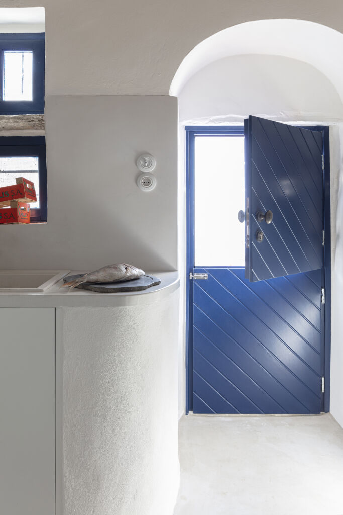 Refined-rustic Greek-villa update by Kapsimalis Architects