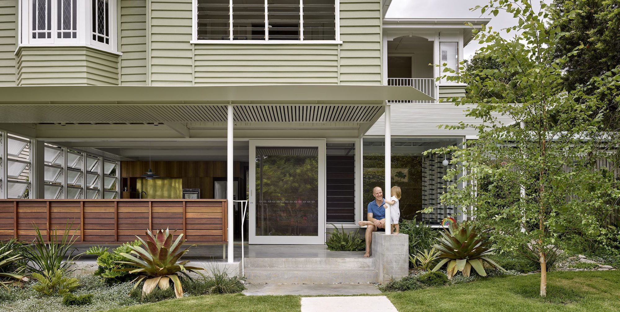 Above & Beyond: A Sensitive Remodel That Celebrates the 'Undercroft' in ...