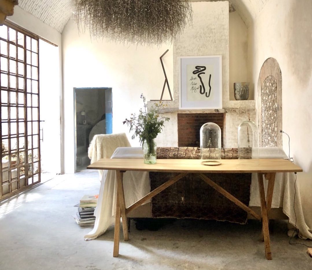 Unlikely Sculptures: Found (and Chased-Down) Tumbleweeds on Display ...