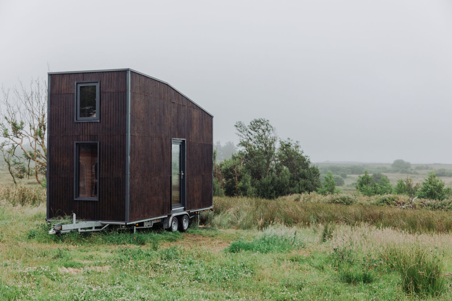 The Eco-Chic Trailer: A DIY Tiny Home from Common Knowledge in Ireland