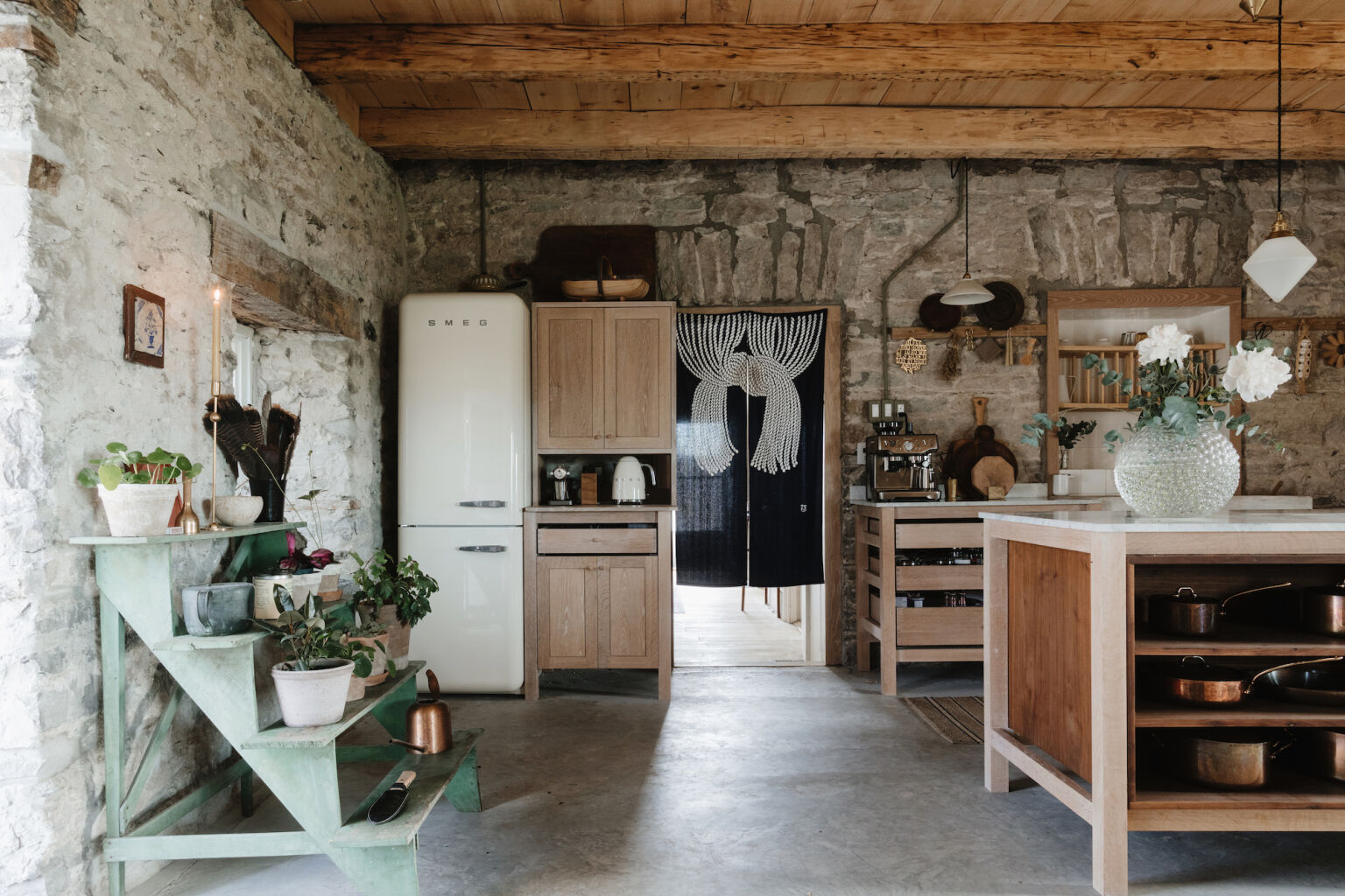 Kitchen(s) of the Week: 6 Low-Impact Deconstructed Kitchens - Remodelista