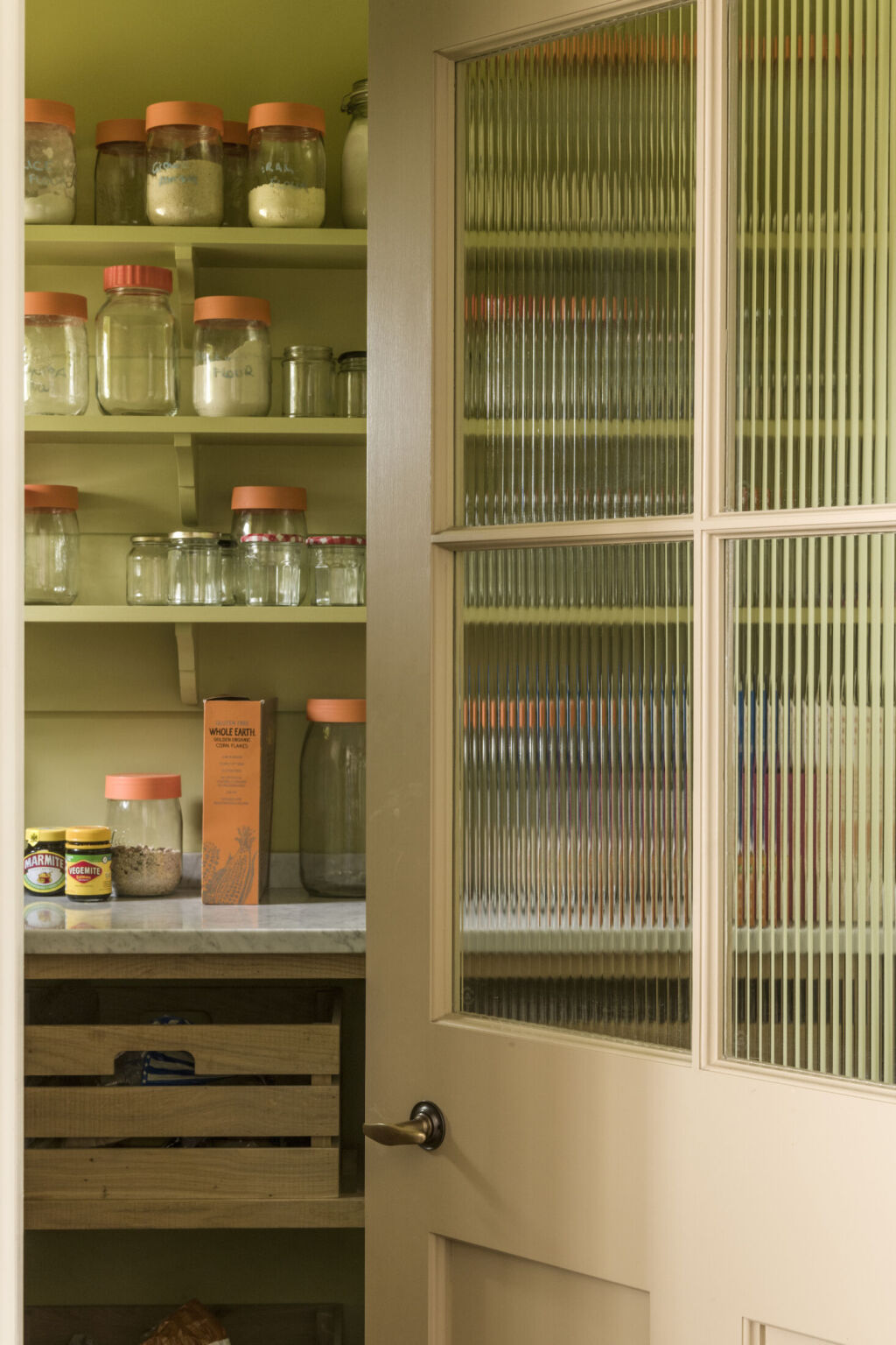 Plastic-Free Kitchen: 10 Kitchen Swaps for a Healthier Home