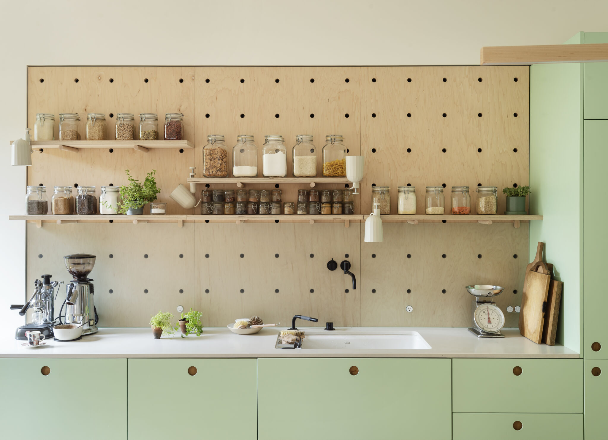 Steal This Look: The Low-Impact Kitchen - Remodelista