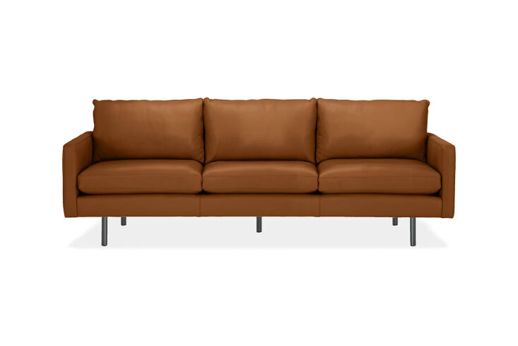 10 Easy Pieces: Modern Leather Sofas - Remodelista