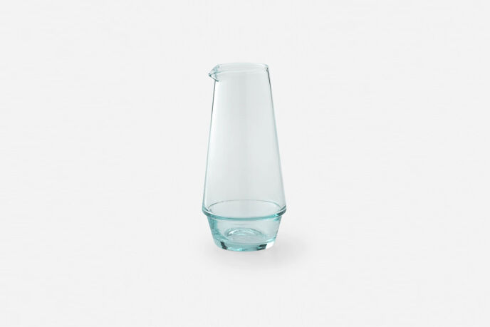 10 Easy Pieces: Glass Water Pitchers - Remodelista