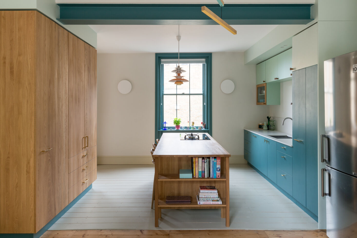 Steal This Look: Two-Tone Color in a Small London Kitchen - Remodelista