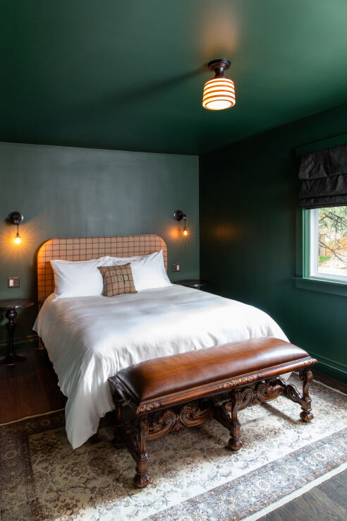 Grandparent Style: 13 Design Ideas to Steal from a New Mountain Retreat ...
