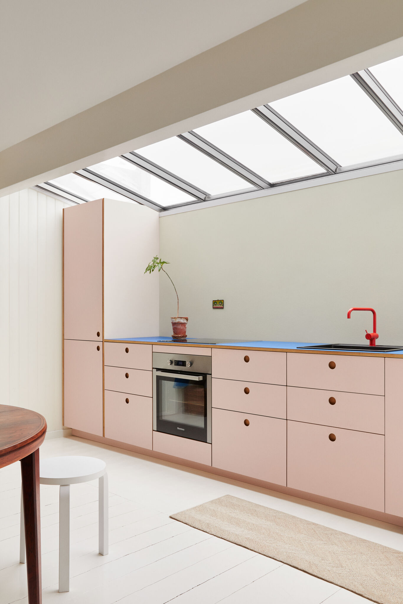 Kitchen of the Week: Pale Pink Minimalism on the Coast of Denmark ...