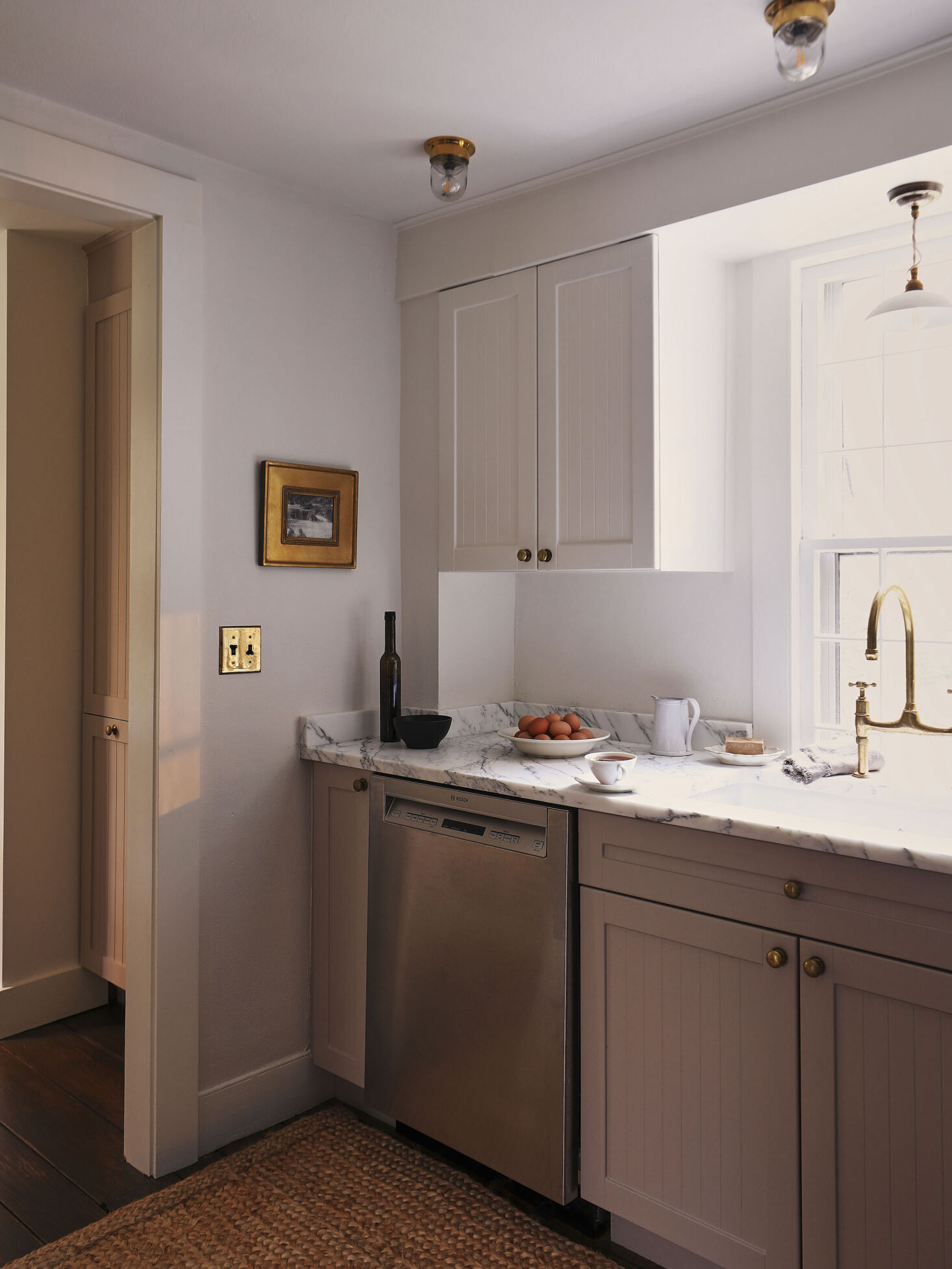 The Perfect Flush-Mount Brass Ceiling Light: Where to Source